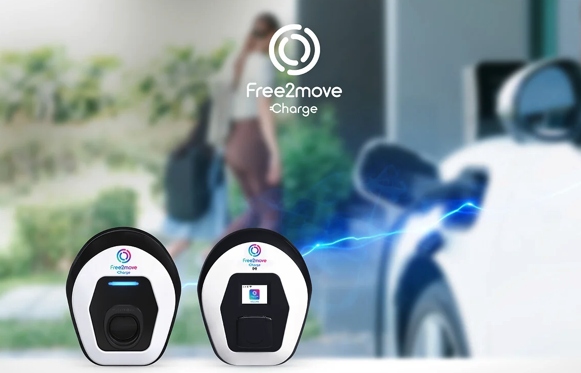 Stellantis lancia l’ecosistema Free2move Charge con wall box e pacchetti personalizzati